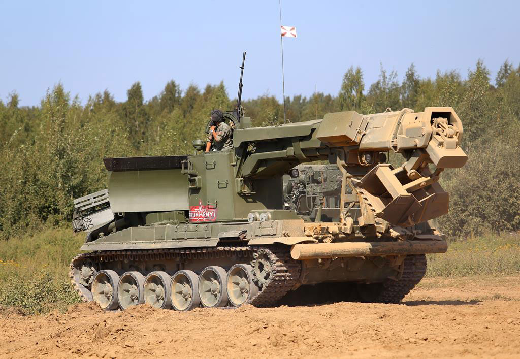 A virtual visit to the Alabino demonstration - EDR Magazine