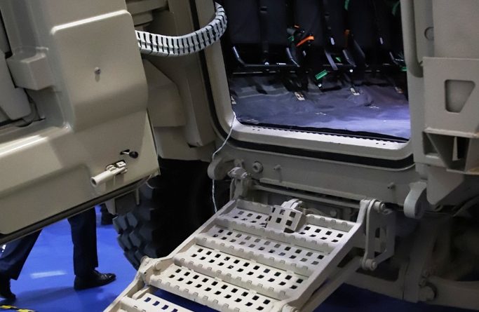 IDEX 2019: Wahash, an 8x8 made in the UAE for the UAE environment - EDR ...