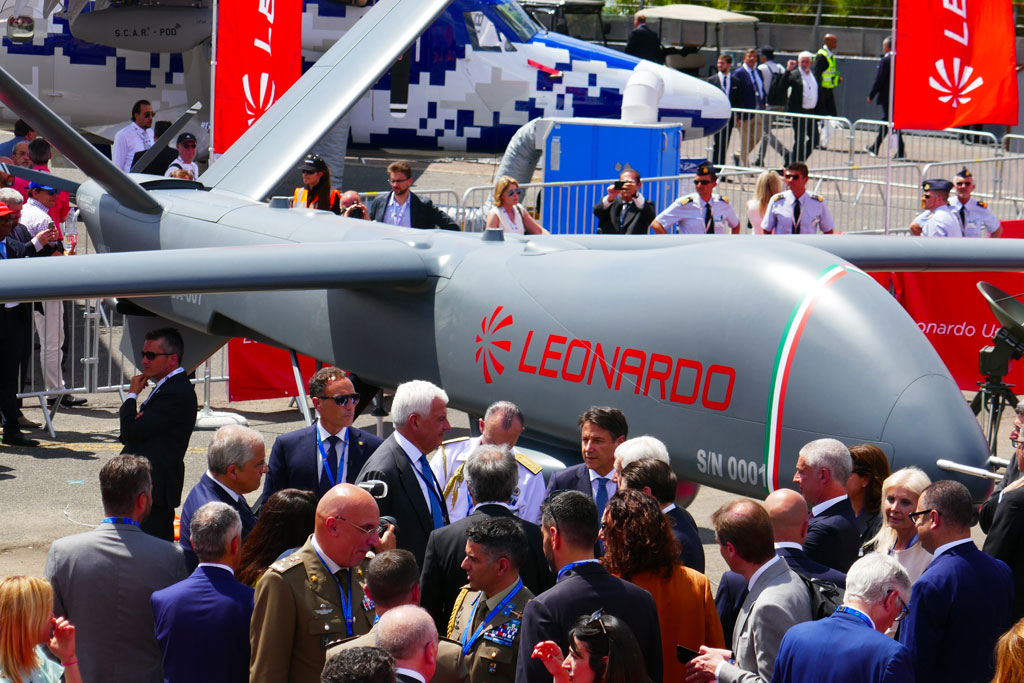PAS19: Leonardo unveils its largest-ever unmanned air system, the Falco ...