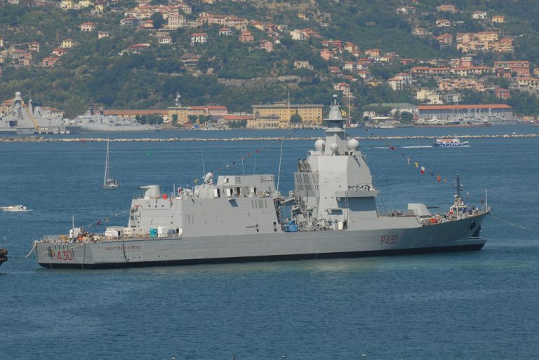 The new-generation first-of-class PPA for Italian Navy hits the water ...