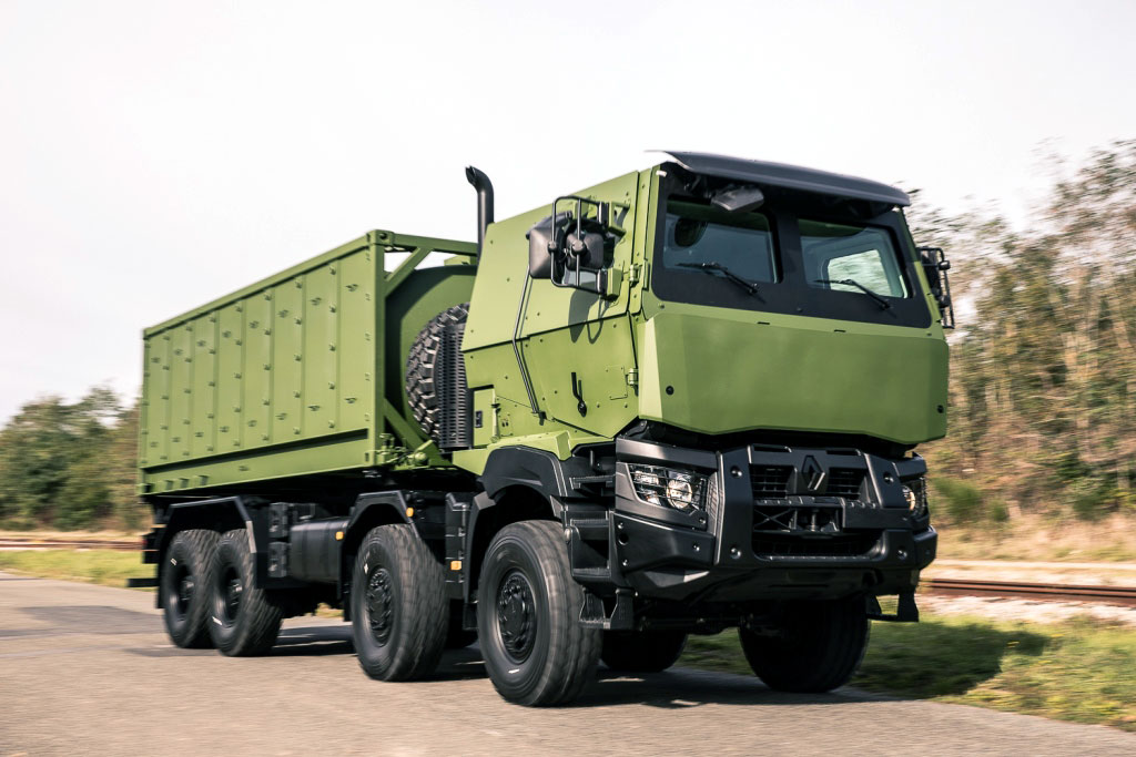 ARQUUS presents its new 8x8 logistics carrier - EDR Magazine