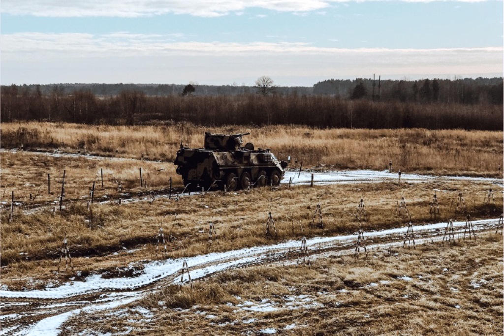Limpid Armor carries out trials of the LPMK integrated with BTR-4E IFV ...