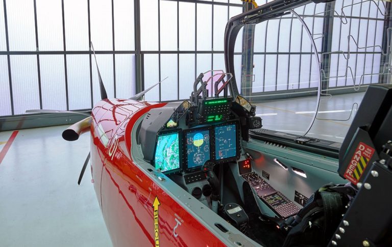 The Spanish Air Force Buys PC-21 Training System Including 24 Aircraft ...
