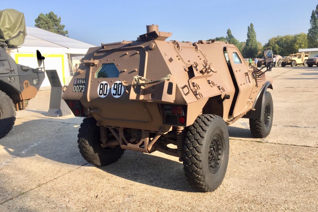 Dynamic and static displays - EDR Magazine