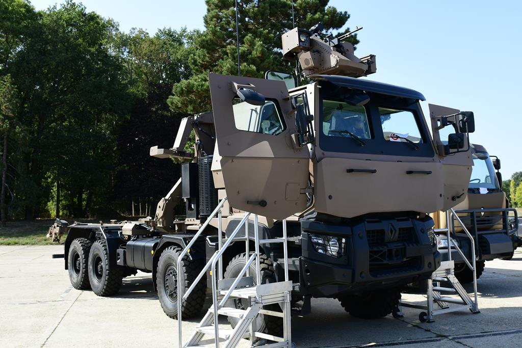 Armis trucks starring - EDR Magazine