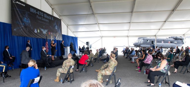 Boeing Delivers SOCOM’s First Next-Gen Chinook Helicopter - EDR Magazine