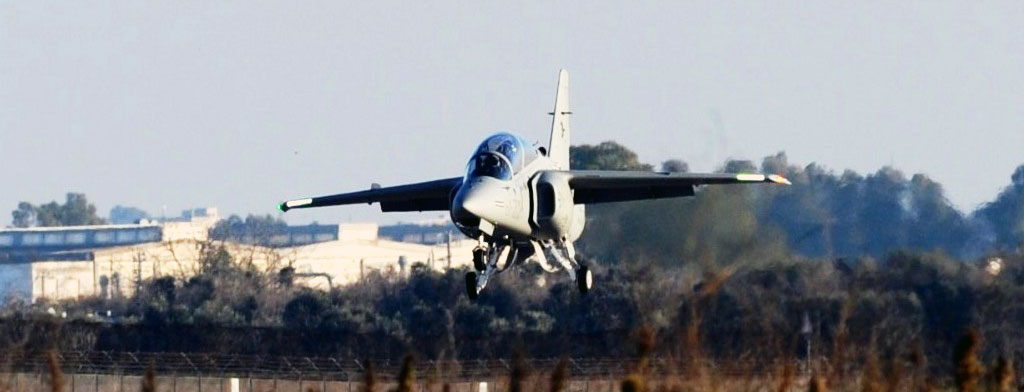 Italian Air Force: the first two T-345A aircraft have been delivered to ...