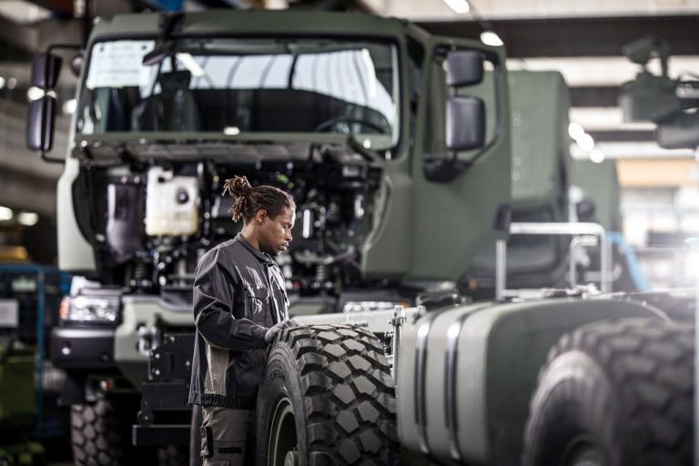 Arquus: the MSVS trucks complete their first year in the Canadian Army ...