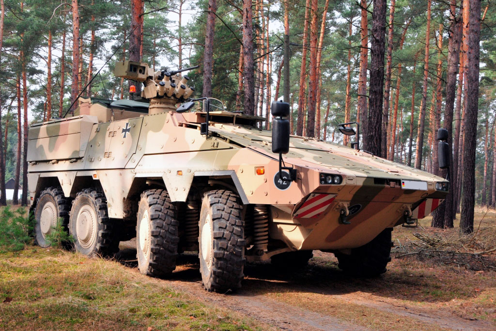 Rheinmetall modernizing 27 more Boxer command vehicles for the ...