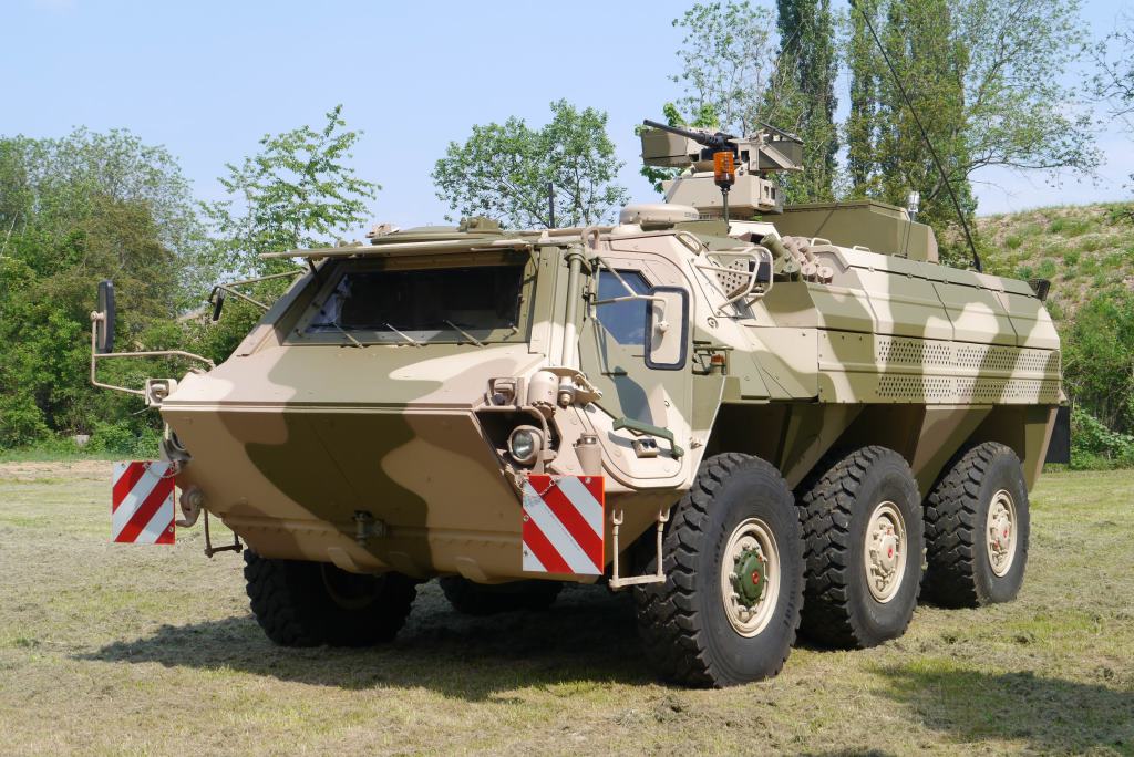 Fuchs Billionaire Fuchs Calls Wife's Divorce Demand Greed Bloomberg