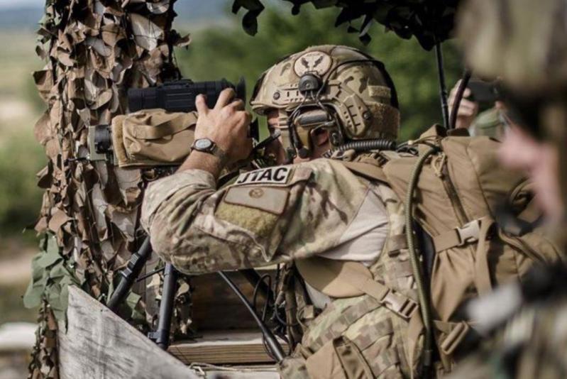 Leonardo’s Laser Target Designator Type 163 for the Australian Defence ...