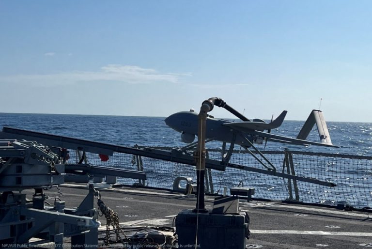 Boeing MQ-25 Unmanned Aerial Refueler Completes First Test Flight - EDR ...