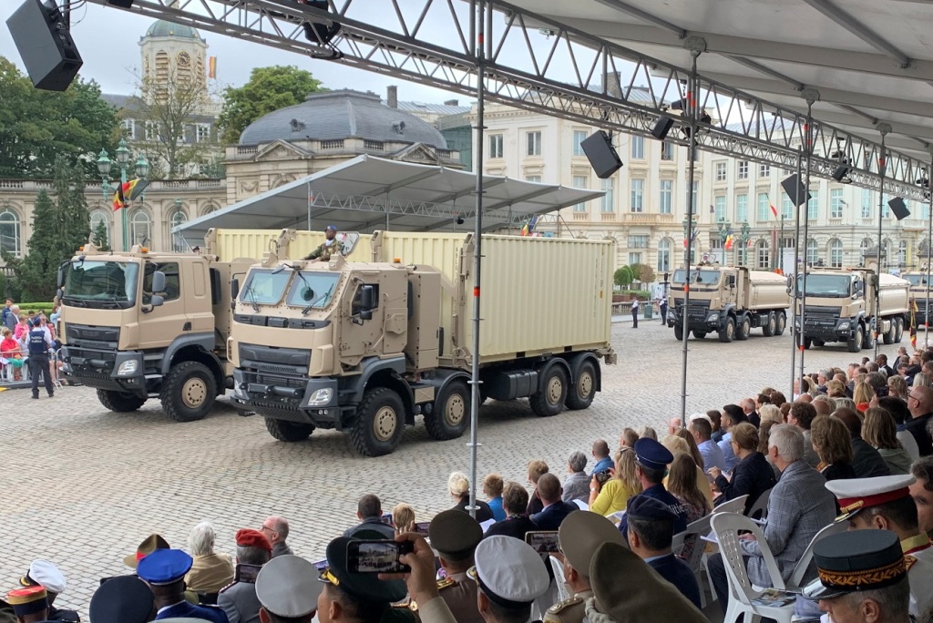 Belgian Army introduces new logistics vehicles on Tatra chassis for the ...