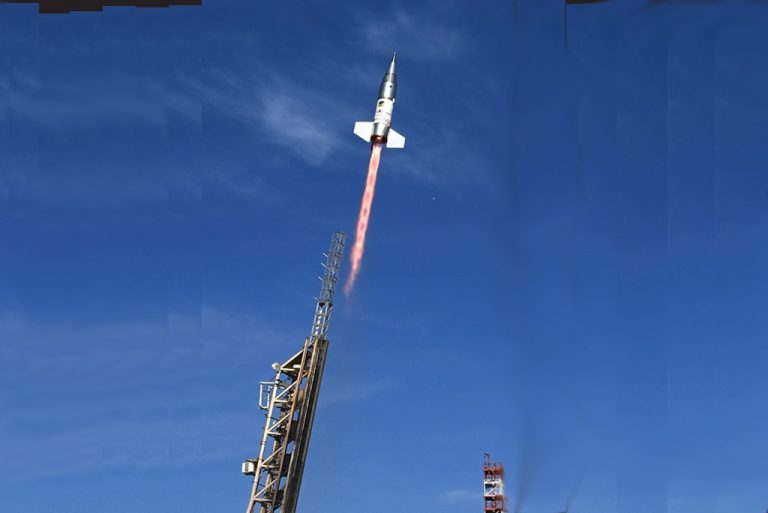 X-Bow Systems Successfully Launches “Bolt” Rocket - EDR Magazine