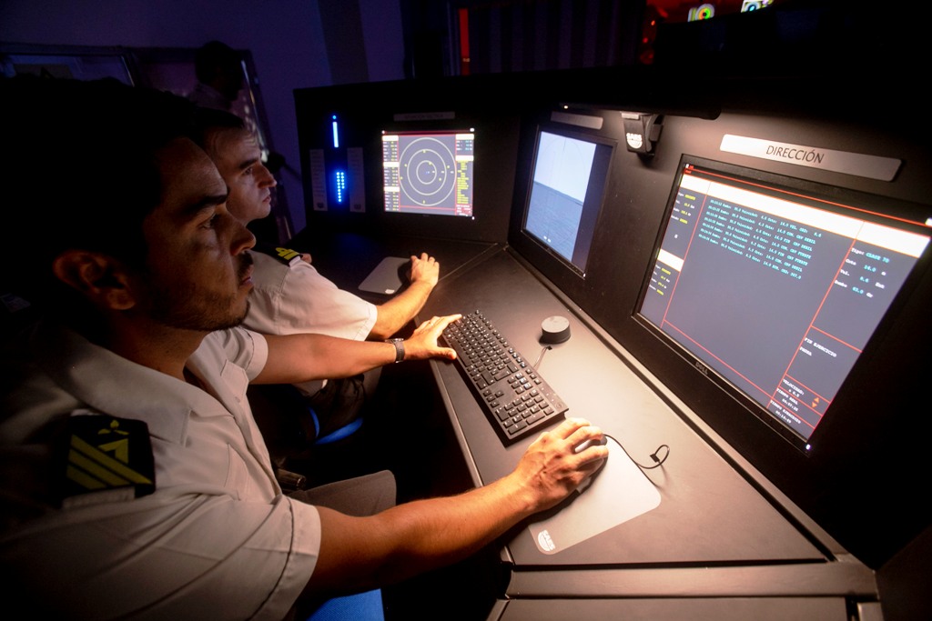 SAES modernise the S-70 tactical submarine simulator, operational in ...