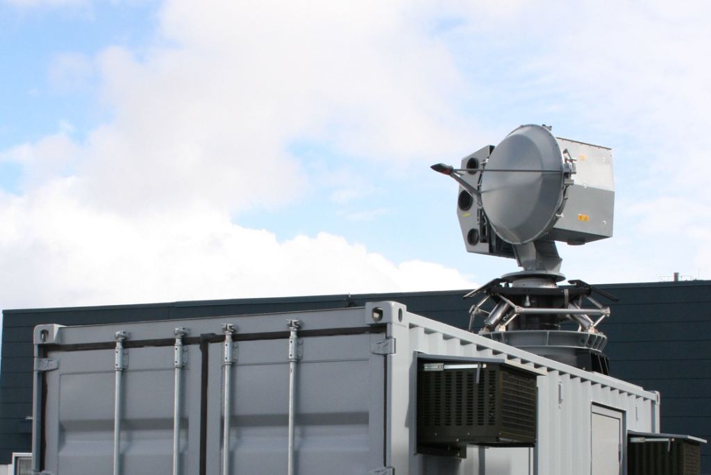 Saab’s CEROS 200 Fire Control Radar Arrives in U.S. for Test and ...