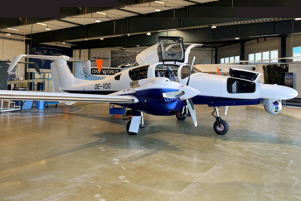 Hensoldt mission system for reconnaissance flights put into operation ...