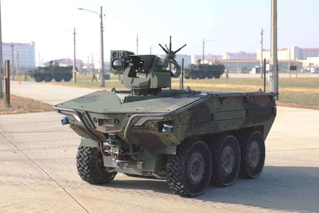 Hanwha demonstrates UGV performances at US Army base in South Korea ...
