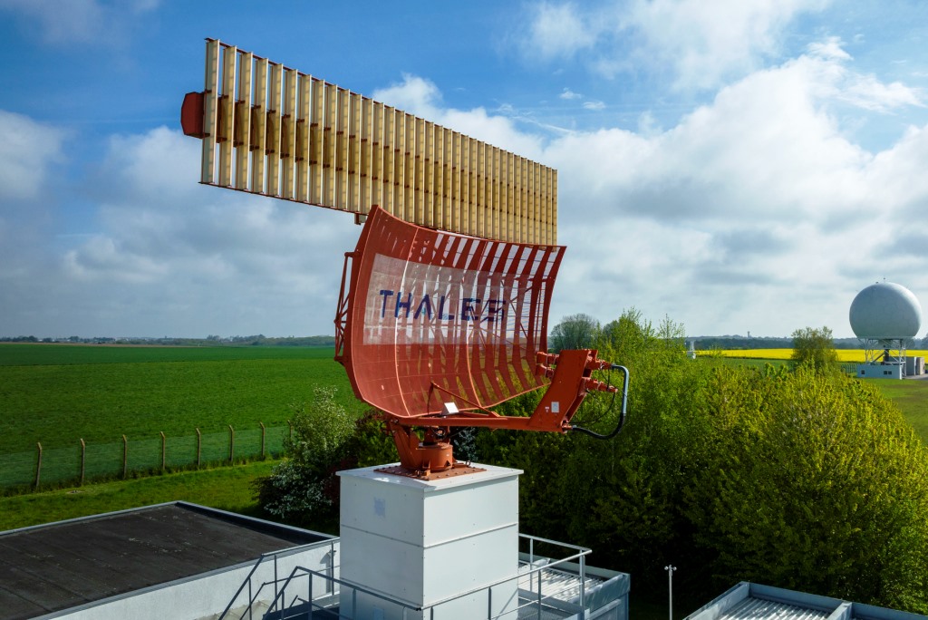 New contract for Thales to reinforce airspace surveillance capabilities ...