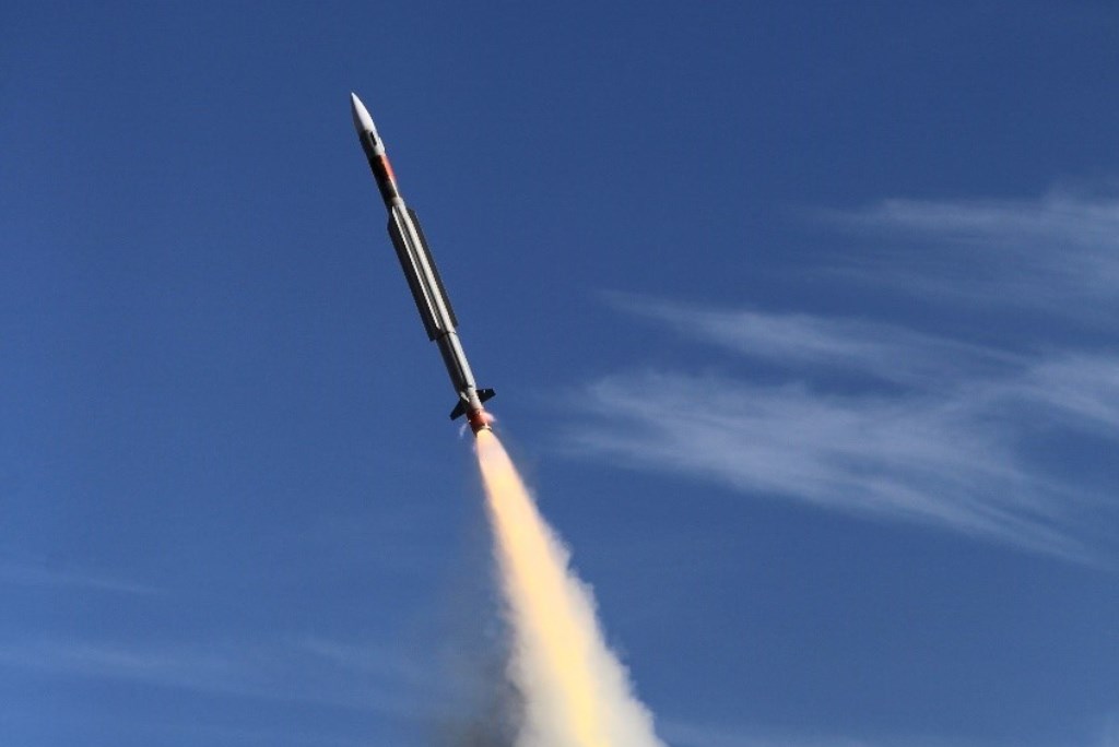 MBDA: successful qualification firing of MAADS system with CAMM-ER ...