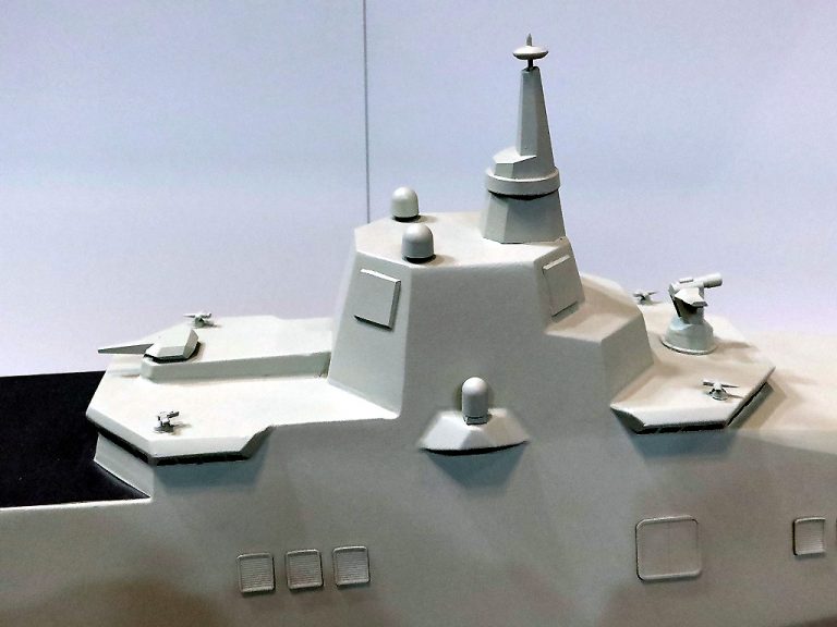 Navantia exhibits its SMART 8000 and Integrated Service Systems - EDR ...