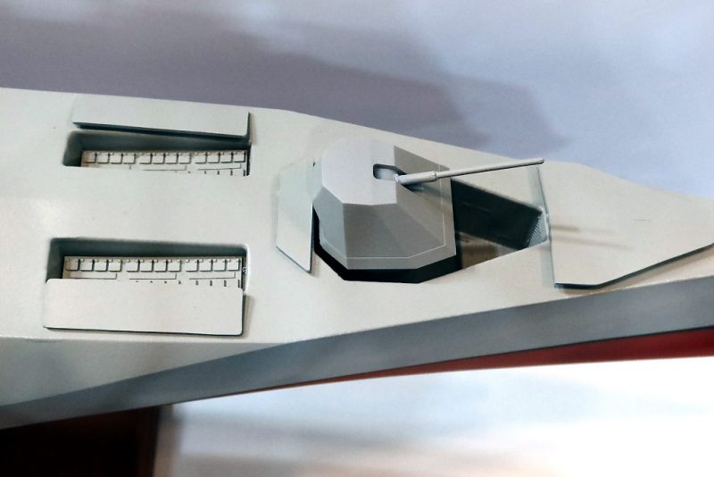 Navantia exhibits its SMART 8000 and Integrated Service Systems - EDR ...