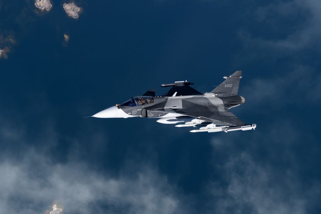 Saab receives order for additional functionality for Gripen E - EDR ...