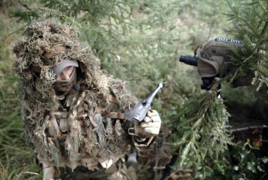 Teledyne FLIR unveils its new Black Hornet 4 Personal Reconnaissance ...