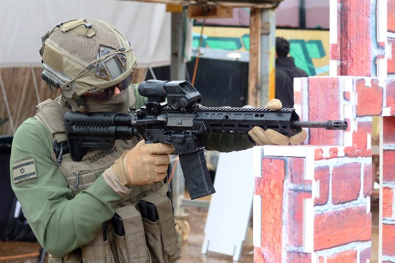 Increasing accuracy, reducing ammo consumption: IWI Arbel computerised ...