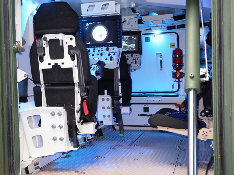 DSA 2024 - Aiming to the Malaysian 6x6 programme, FNSS exhibits its ...