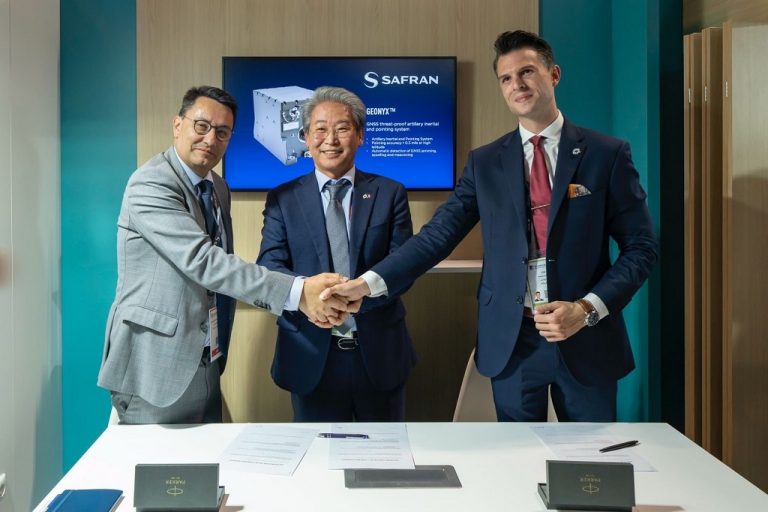 Safran’s JIM Compact infrared binoculars selected by Denmark - EDR Magazine