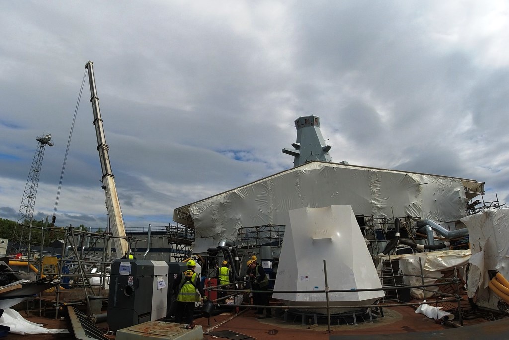 BAE Systems begins integrating Mk 45 naval gun system onto HMS Glasgow ...