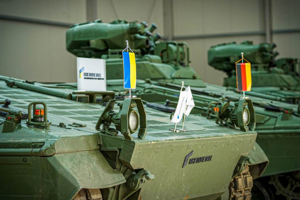 Around 200 combat vehicles for Ukraine: Rheinmetall is supplying 20 ...