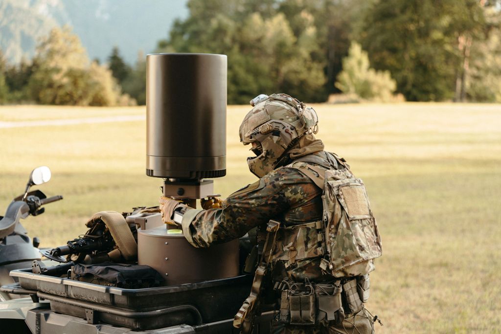 Saab presents new compact sensor for communication surveillance - EDR ...