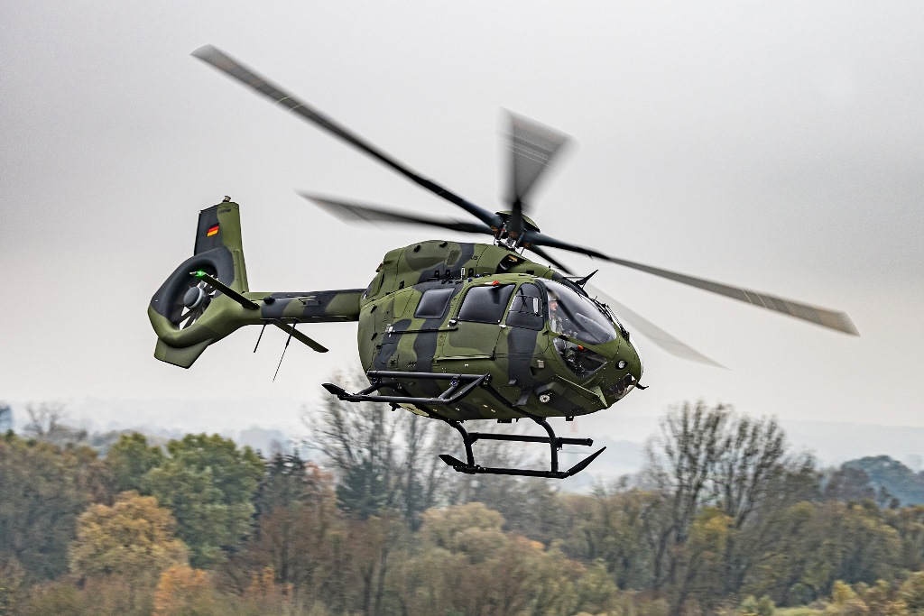 Airbus delivers first of up to 82 H145M helicopters to the German Armed ...
