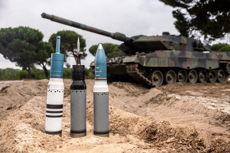 KNDS France qualifies its latest 120 mm tank ammunition for Leopard 2 ...