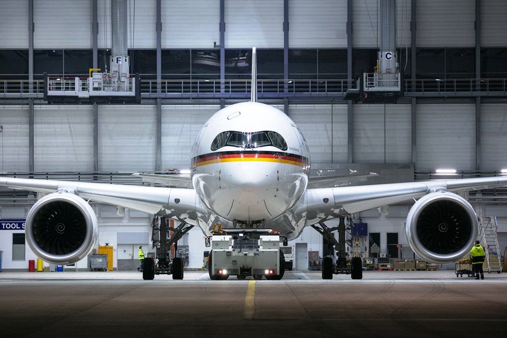 Elbit Systems to Protect Germany's A350 Official Government Aircraft ...