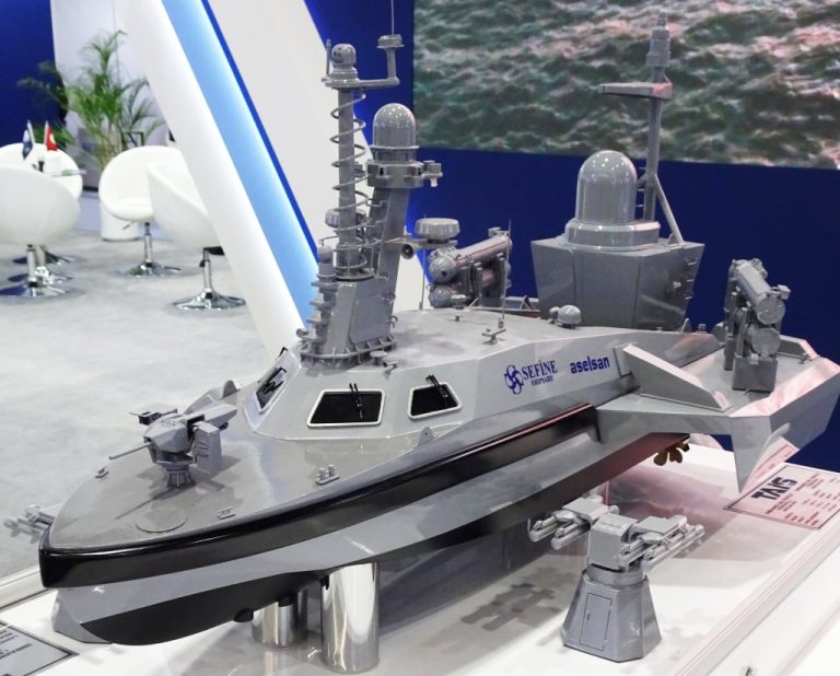 IDEX 2025 - Turkey unveils Marlin USV in monohull and trimaran ...