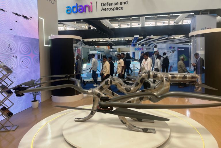 Aero India 2025 - Raphe mPhibr’s VTOL mR10-IC, a versatile Asset for ...