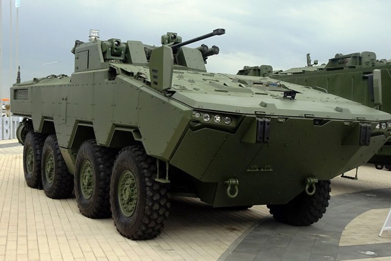 MILEX-2025 - Belarus presents the upgraded version of the Volat V-2 APC ...