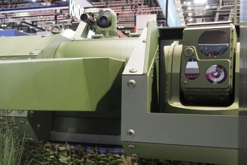 DSEI 2025 - Rheinmetall CT-025 turret, the KBA 25x137 mm cannon is back ...